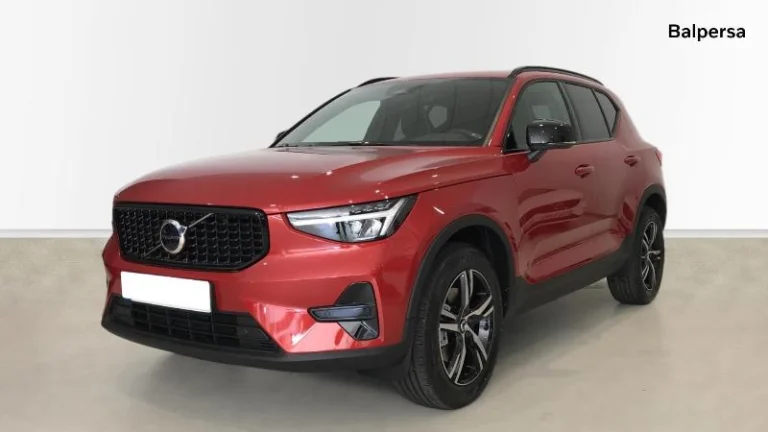 VOLVO XC40 2.0 B3 G PLUS DARK AUTO de segunda mano desde 41990€